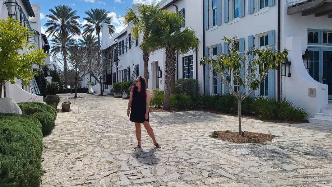 Florida's 30A Beaches: Alys Beach - Walk in the Sand