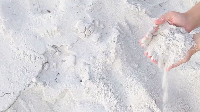 The Story Behind Florida’s White Quartz Sand: What Makes It So Soft and ...