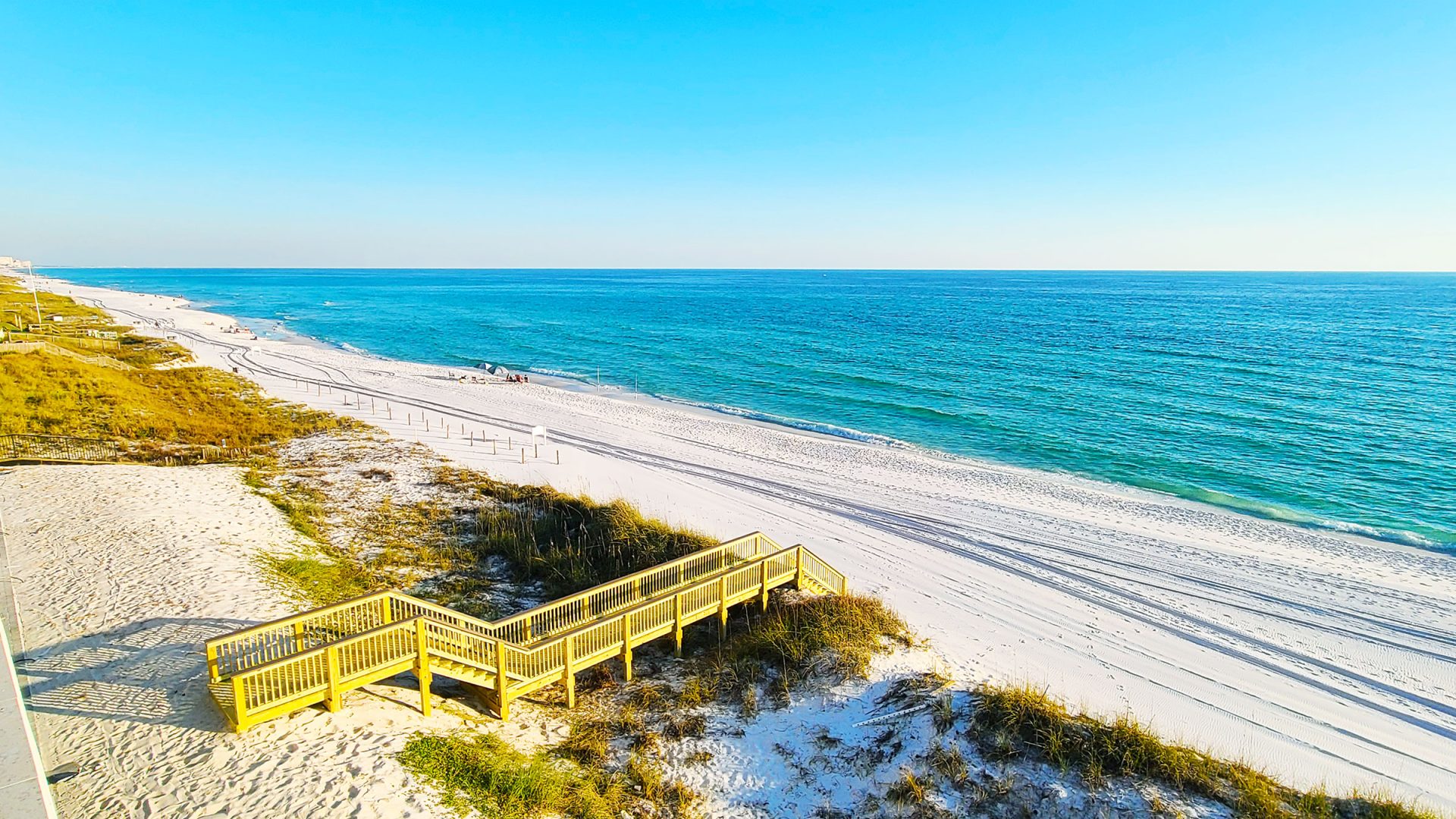 Destin Beaches, Florida - Walk in the Sand